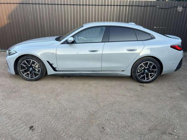 Grey BMW i4 2024 in Kaunas, with an engine capacity of 0.00 L and mileage of 57 thousand km for 32500 €, photo 4 on AUTOMOTO.COM.LV