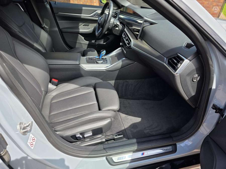 Pelēks BMW i4 2023 Šauļi, ar dzinēja tilpumu 0.00 L un nobraukumu 27 tūkst. km par 34999 €, foto 11 vietnē AUTOMOTO.COM.LV