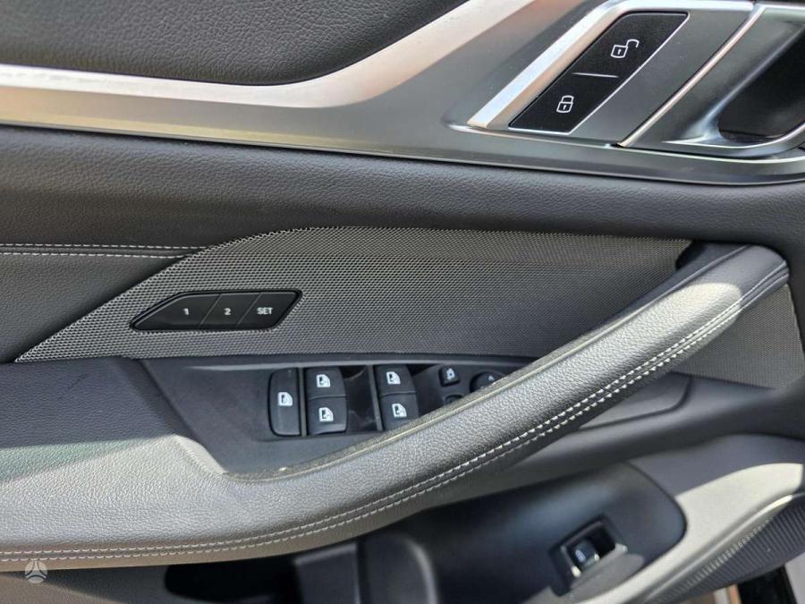 Pelēks BMW i4 2023 Šauļi, ar dzinēja tilpumu 0.00 L un nobraukumu 27 tūkst. km par 34999 €, foto 19 vietnē AUTOMOTO.COM.LV