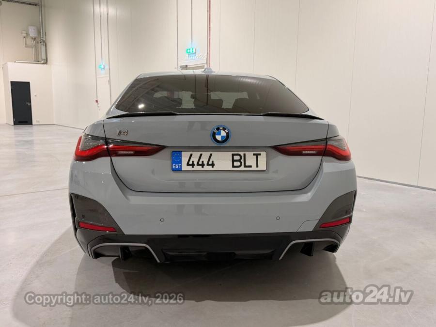Grey BMW i4 2022 in Tallinn, with an engine capacity of 0.00 L and mileage of 72 thousand km for 52000 €, photo 5 on AUTOMOTO.COM.LV