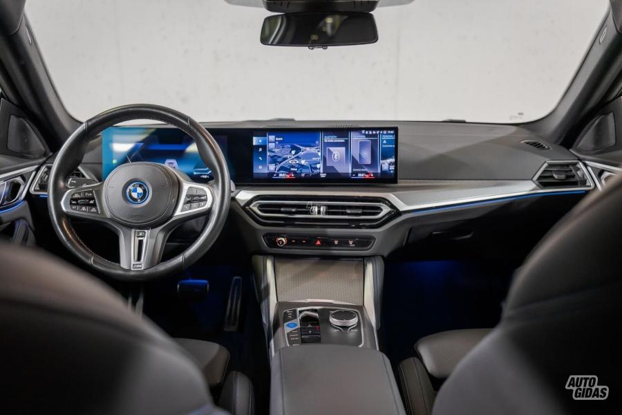 Grey BMW i4 2023 in Vilnius, with an engine capacity of 0.00 L and mileage of 90 thousand km for 42991 €, photo 20 on AUTOMOTO.COM.LV