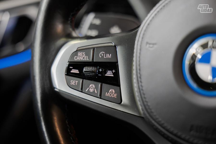 Grey BMW i4 2023 in Vilnius, with an engine capacity of 0.00 L and mileage of 90 thousand km for 42991 €, photo 22 on AUTOMOTO.COM.LV