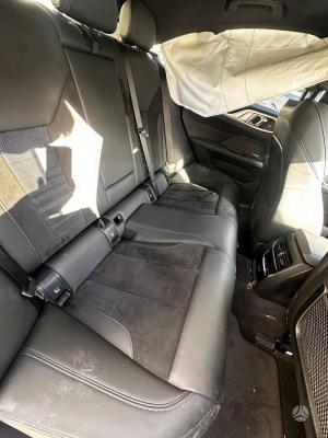 Pelēks BMW i4 2023 Panevēža, ar dzinēja tilpumu 0.00 L un nobraukumu 55 tūkst. km par 21000 €, foto 21 vietnē AUTOMOTO.COM.LV