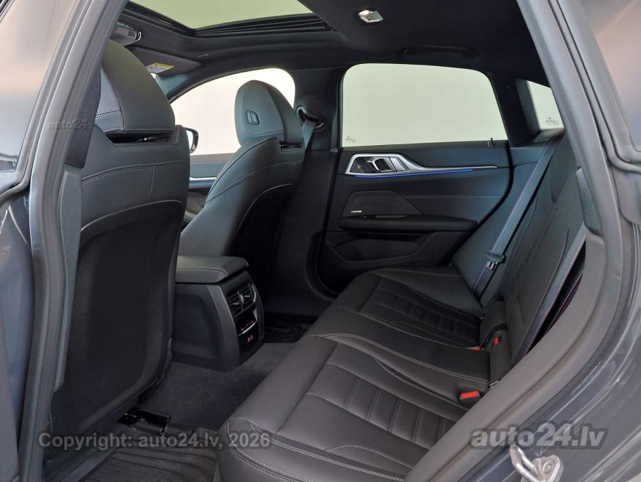 Pelēks BMW i4 2024 Tallina, ar dzinēja tilpumu 0.00 L un nobraukumu 29 tūkst. km par 59900 €, foto 13 vietnē AUTOMOTO.COM.LV