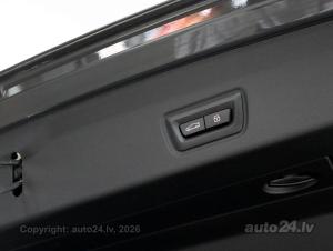 Pelēks BMW i4 2024 Tallina, ar dzinēja tilpumu 0.00 L un nobraukumu 29 tūkst. km par 59900 €, foto 25 vietnē AUTOMOTO.COM.LV