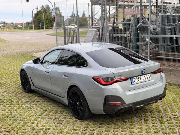 Grey BMW i4 2024 in Kaunas, with an engine capacity of 0.00 L and mileage of 31 thousand km for 38000 €, photo 4 on AUTOMOTO.COM.LV