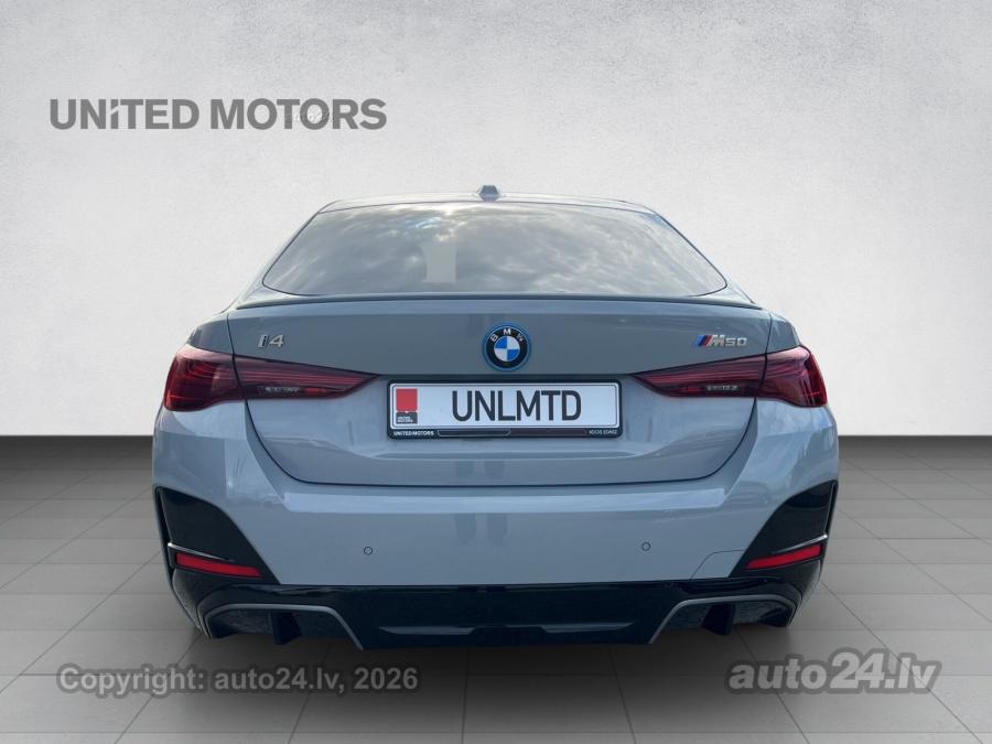 Pelēks BMW i4 2025 Tallina, ar dzinēja tilpumu 0.00 L un nobraukumu 14 tūkst. km par 61900 €, foto 7 vietnē AUTOMOTO.COM.LV