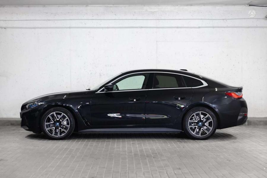 BMW i4 2022 in Vilnius, with an engine capacity of 0.00 L and mileage of 88 thousand km for 38491 €, photo 5 on AUTOMOTO.COM.LV