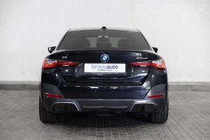 BMW i4 2022 in Vilnius, with an engine capacity of 0.00 L and mileage of 88 thousand km for 38491 €, photo 8 on AUTOMOTO.COM.LV