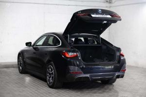 BMW i4 2022 in Vilnius, with an engine capacity of 0.00 L and mileage of 88 thousand km for 38491 €, photo 33 on AUTOMOTO.COM.LV