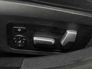 BMW i4 2023 in Riga, with an engine capacity of 0.00 L and mileage of 52 thousand km for 42980 €, photo 9 on AUTOMOTO.COM.LV