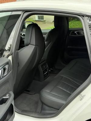 BMW i4 2023 in Riga, with an engine capacity of 0.00 L and mileage of 52 thousand km for 42980 €, photo 13 on AUTOMOTO.COM.LV