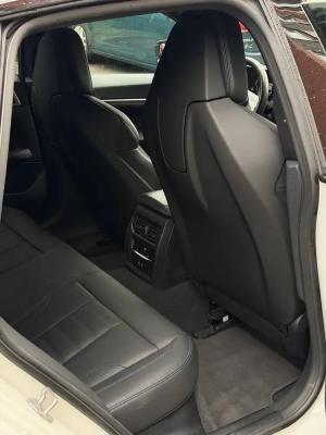 BMW i4 2023 in Riga, with an engine capacity of 0.00 L and mileage of 52 thousand km for 42980 €, photo 14 on AUTOMOTO.COM.LV