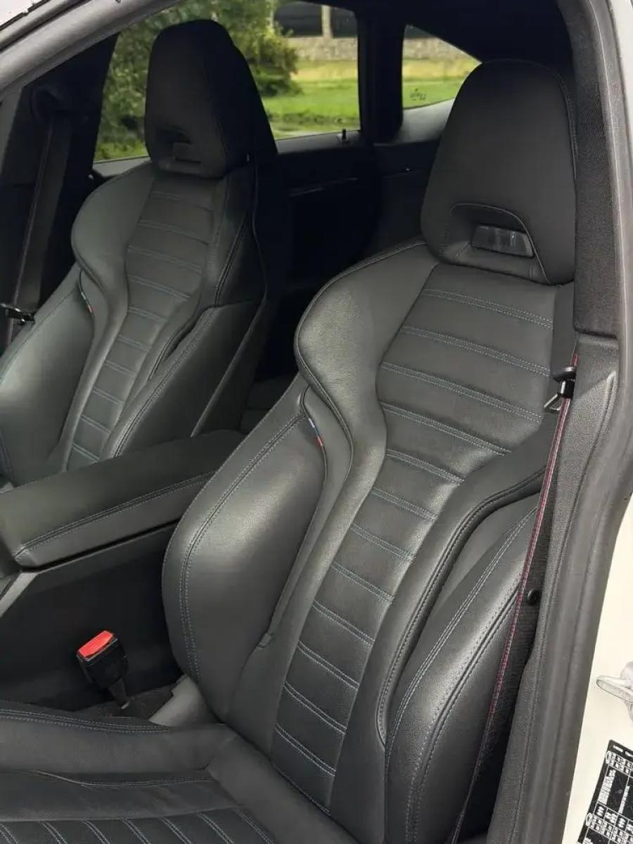 BMW i4 2023 in Riga, with an engine capacity of 0.00 L and mileage of 52 thousand km for 42980 €, photo 21 on AUTOMOTO.COM.LV