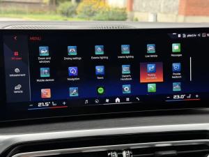 BMW i4 2023 in Riga, with an engine capacity of 0.00 L and mileage of 52 thousand km for 42980 €, photo 24 on AUTOMOTO.COM.LV