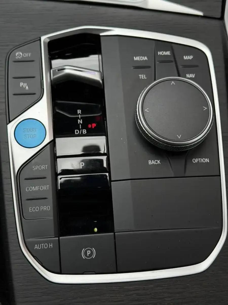 BMW i4 2023 in Riga, with an engine capacity of 0.00 L and mileage of 52 thousand km for 42980 €, photo 28 on AUTOMOTO.COM.LV