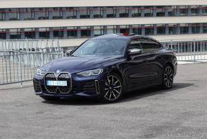 BMW i4 2023 in Riga, with an engine capacity of 0.00 L and mileage of 99 thousand km for 44980 €, photo 4 on AUTOMOTO.COM.LV