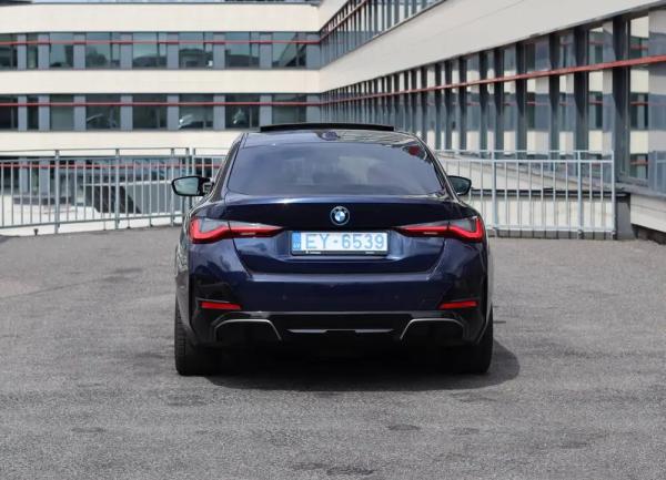 BMW i4 2023 Rīga, ar dzinēja tilpumu 0.00 L un nobraukumu 99 tūkst. km par 44980 €, foto 5 vietnē AUTOMOTO.COM.LV