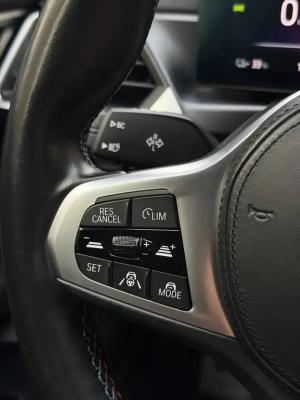 BMW i4 2023 in Riga, with an engine capacity of 0.00 L and mileage of 99 thousand km for 44980 €, photo 18 on AUTOMOTO.COM.LV