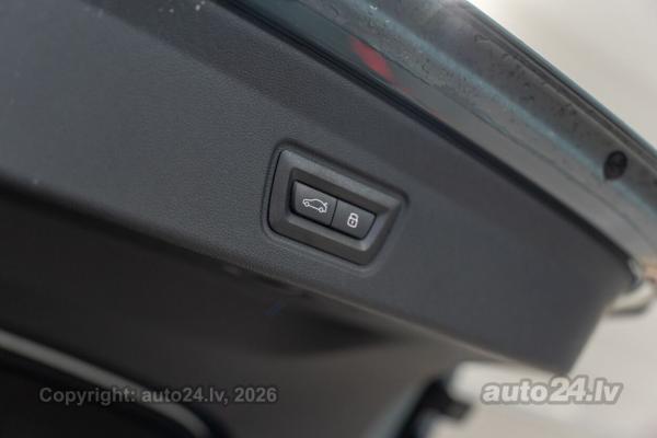 BMW i4 2025 Tallina, ar dzinēja tilpumu 0.00 L un nobraukumu 8 tūkst. km par 67085 €, foto 7 vietnē AUTOMOTO.COM.LV