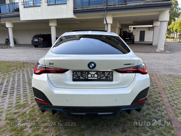 White BMW i4 2022 in Tallinn, with an engine capacity of 0.00 L and mileage of 49 thousand km for 42500 €, photo 4 on AUTOMOTO.COM.LV