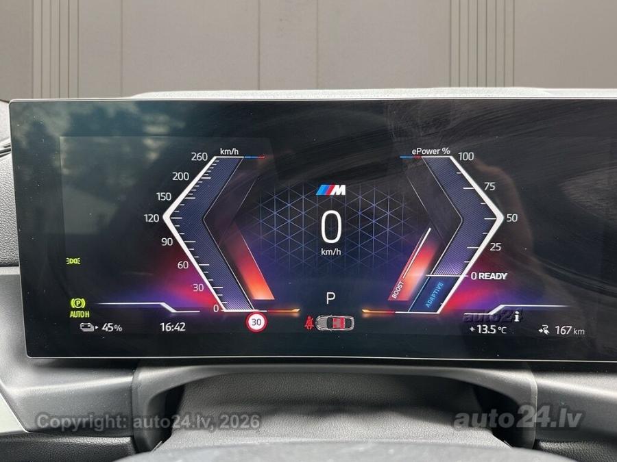 Белый БМВ i4 2023 в Таллин, объемом двигателя 0.00 л и пробегом 89 тыс. км за 43990 €, фото 18 на AUTOMOTO.COM.LV