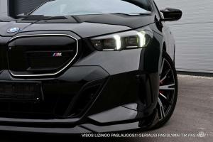 Black BMW i5 2023 in Kretinga, with an engine capacity of 0.00 L and mileage of 27 thousand km for 66999 €, photo 5 on AUTOMOTO.COM.LV
