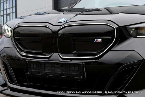 Black BMW i5 2023 in Kretinga, with an engine capacity of 0.00 L and mileage of 27 thousand km for 66999 €, photo 6 on AUTOMOTO.COM.LV