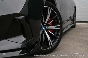 Black BMW i5 2023 in Kretinga, with an engine capacity of 0.00 L and mileage of 27 thousand km for 66999 €, photo 7 on AUTOMOTO.COM.LV