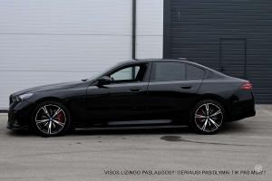 Black BMW i5 2023 in Kretinga, with an engine capacity of 0.00 L and mileage of 27 thousand km for 66999 €, photo 14 on AUTOMOTO.COM.LV