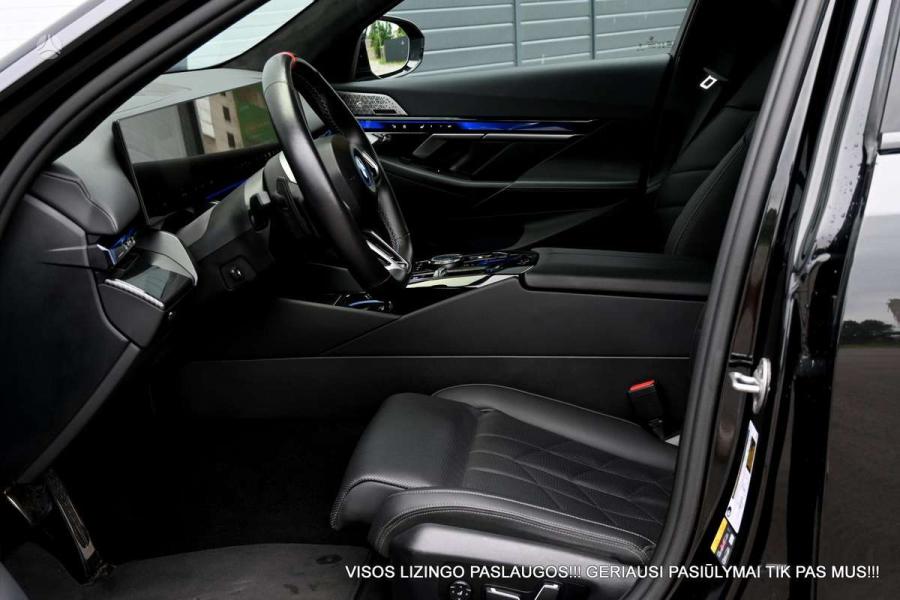 Black BMW i5 2023 in Kretinga, with an engine capacity of 0.00 L and mileage of 27 thousand km for 66999 €, photo 20 on AUTOMOTO.COM.LV