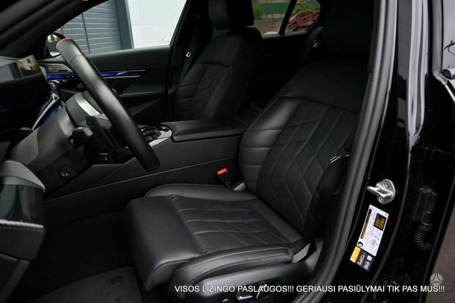 Black BMW i5 2023 in Kretinga, with an engine capacity of 0.00 L and mileage of 27 thousand km for 66999 €, photo 21 on AUTOMOTO.COM.LV