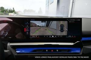 Black BMW i5 2023 in Kretinga, with an engine capacity of 0.00 L and mileage of 27 thousand km for 66999 €, photo 34 on AUTOMOTO.COM.LV