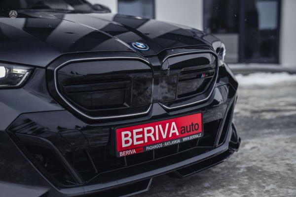 Melns BMW i5 2024 Viļņa, ar dzinēja tilpumu 0.00 L un nobraukumu 4 tūkst. km par 59800 €, foto 4 vietnē AUTOMOTO.COM.LV