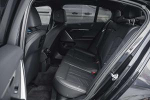 Melns BMW i5 2024 Viļņa, ar dzinēja tilpumu 0.00 L un nobraukumu 4 tūkst. km par 59800 €, foto 25 vietnē AUTOMOTO.COM.LV