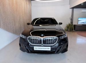 Melns BMW i5 2024 Viļņa, ar dzinēja tilpumu 0.00 L un nobraukumu 50 tūkst. km par 53500 €, foto  vietnē AUTOMOTO.COM.LV