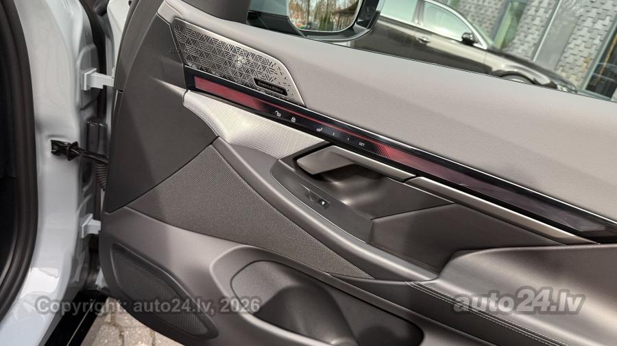 Серый БМВ i5 2024 в Таллин, объемом двигателя 0.00 л и пробегом 24 тыс. км за 66500 €, фото 21 на AUTOMOTO.COM.LV