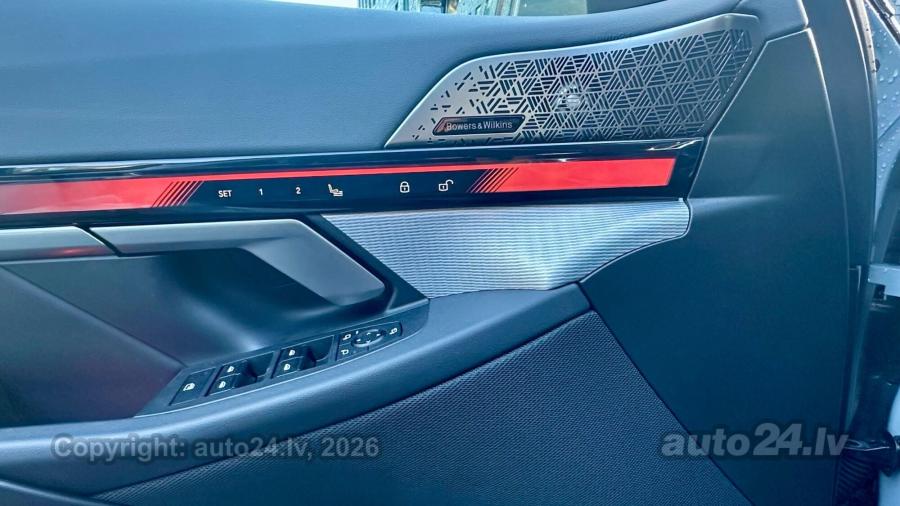 Серый БМВ i5 2024 в Таллин, объемом двигателя 0.00 л и пробегом 24 тыс. км за 66500 €, фото 30 на AUTOMOTO.COM.LV