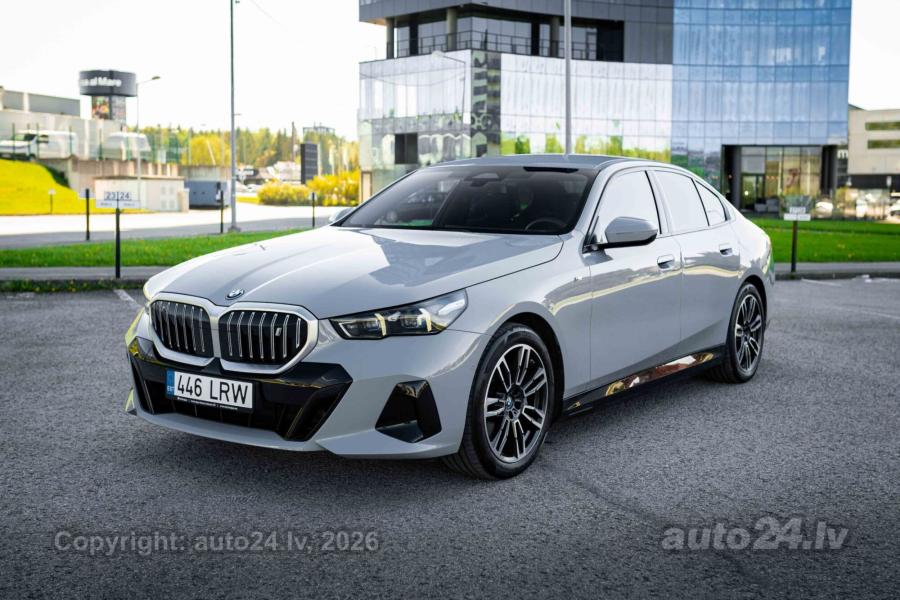 Pelēks BMW i5 2024 Tallina, ar dzinēja tilpumu 0.00 L un nobraukumu 8 tūkst. km par 59400 €, foto 4 vietnē AUTOMOTO.COM.LV