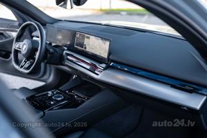 Pelēks BMW i5 2024 Tallina, ar dzinēja tilpumu 0.00 L un nobraukumu 8 tūkst. km par 59400 €, foto 20 vietnē AUTOMOTO.COM.LV