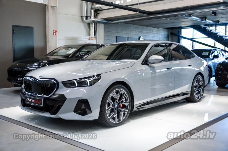 Grey BMW i5 2024 in Tallinn, with an engine capacity of 0.00 L and mileage of 26 thousand km for 64900 €, photo 3 on AUTOMOTO.COM.LV