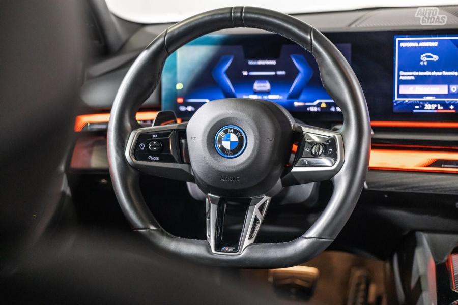 Grey BMW i5 2024 in Vilnius, with an engine capacity of 0.00 L and mileage of 96 thousand km for 49991 €, photo 21 on AUTOMOTO.COM.LV