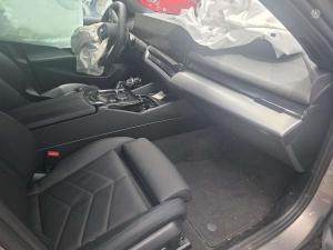 Grey BMW i5 2025 in Taurage, with an engine capacity of 0.00 L and mileage of 18 thousand km for 28000 €, photo 10 on AUTOMOTO.COM.LV