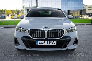 Pelēks BMW i5 2025 Tallina, ar dzinēja tilpumu 0.00 L un nobraukumu 10 tūkst. km par 54990 €, foto 14 vietnē AUTOMOTO.COM.LV