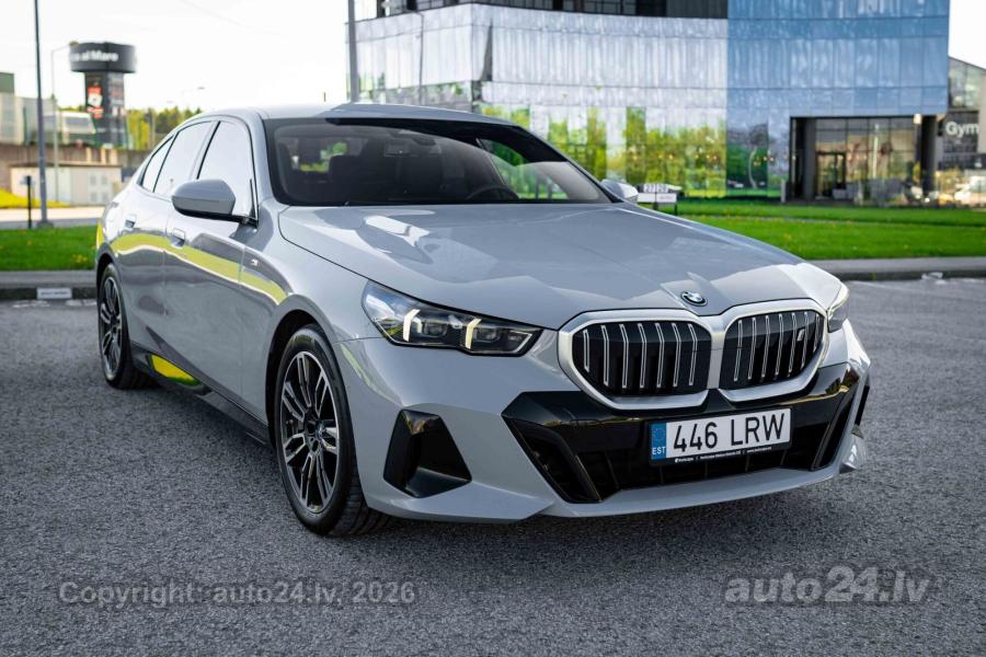Pelēks BMW i5 2025 Tallina, ar dzinēja tilpumu 0.00 L un nobraukumu 10 tūkst. km par 54990 €, foto 15 vietnē AUTOMOTO.COM.LV