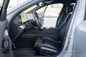 Pelēks BMW i5 2025 Tallina, ar dzinēja tilpumu 0.00 L un nobraukumu 10 tūkst. km par 54990 €, foto 17 vietnē AUTOMOTO.COM.LV