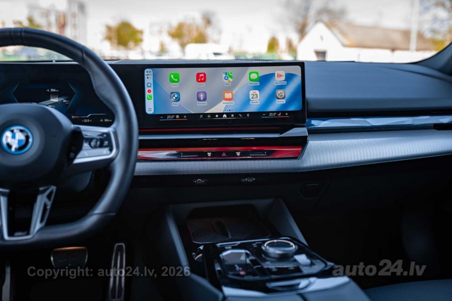 Pelēks BMW i5 2025 Tallina, ar dzinēja tilpumu 0.00 L un nobraukumu 10 tūkst. km par 54990 €, foto 25 vietnē AUTOMOTO.COM.LV