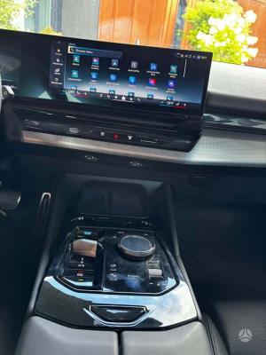 Pelēks BMW i5 2024 Kauņa, ar dzinēja tilpumu 0.00 L un nobraukumu 27 tūkst. km par 49800 €, foto 18 vietnē AUTOMOTO.COM.LV