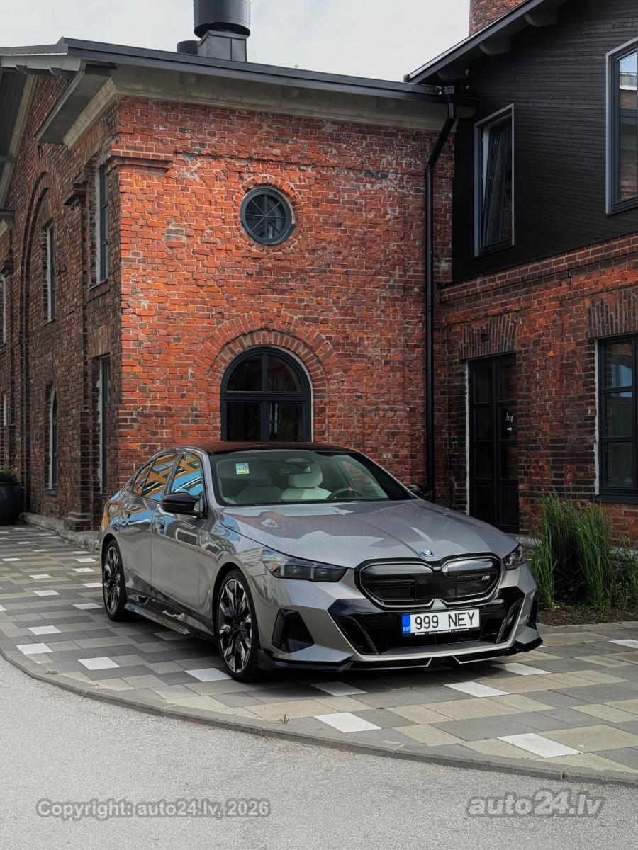 BMW i5 2024 in Tallinn, with an engine capacity of 0.00 L and mileage of 49 thousand km for 75000 €, photo 3 on AUTOMOTO.COM.LV