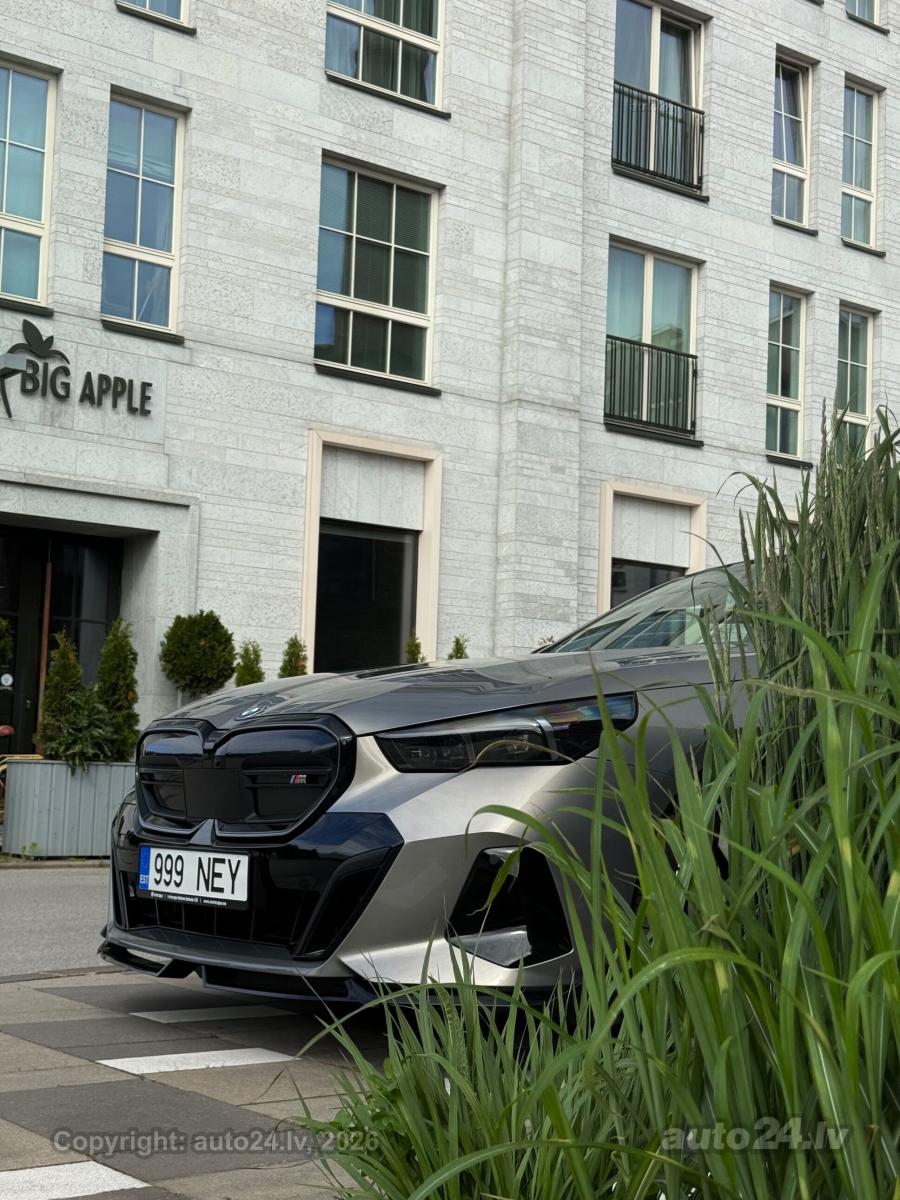 BMW i5 2024 in Tallinn, with an engine capacity of 0.00 L and mileage of 49 thousand km for 75000 €, photo 4 on AUTOMOTO.COM.LV